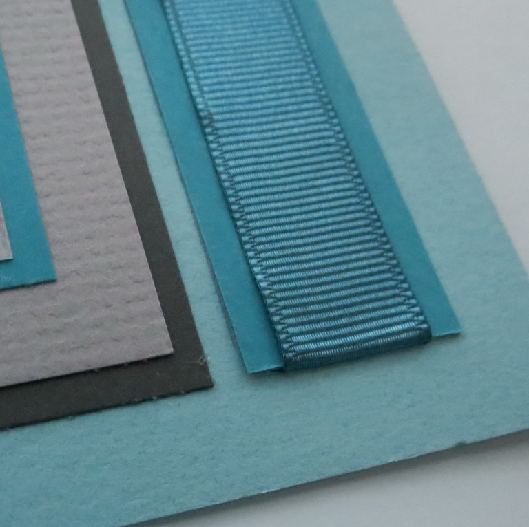 How to Use Color Swatches to Design Scrapbook Layouts - Mosaic Moments ...