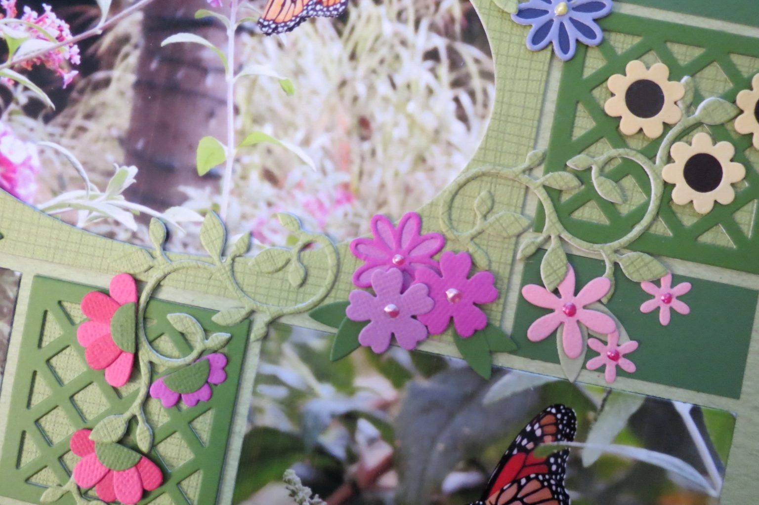 Spring Garden: Adding Flowers - Mosaic Moments Page Layout System